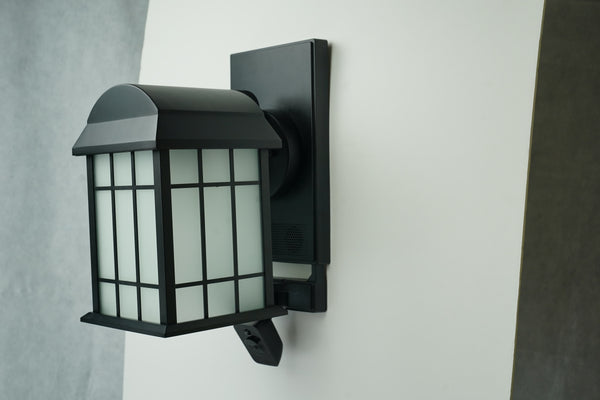 Kuna Camera Wall Plate + Craftsman Porch Light Bundle