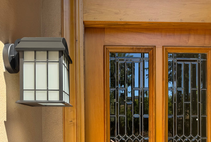 Kuna Craftsman Porch Light